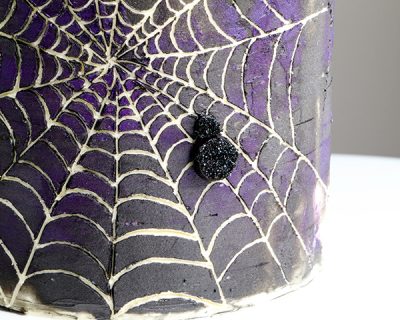 Spiderweb Cake | The Cake Blog